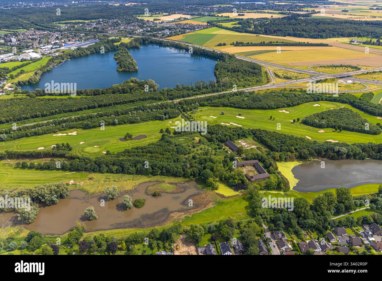 Aerial view, Duisburg-Süd, Haus Böckum, medieval aristocratic residence ...