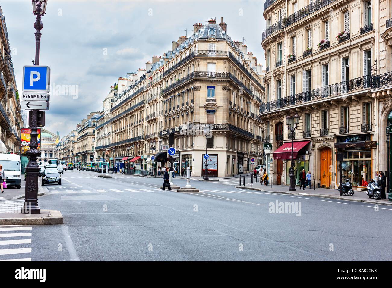 Paris, France - July 21, 2010 : Intersection Ave de l'Opera and Rue ...