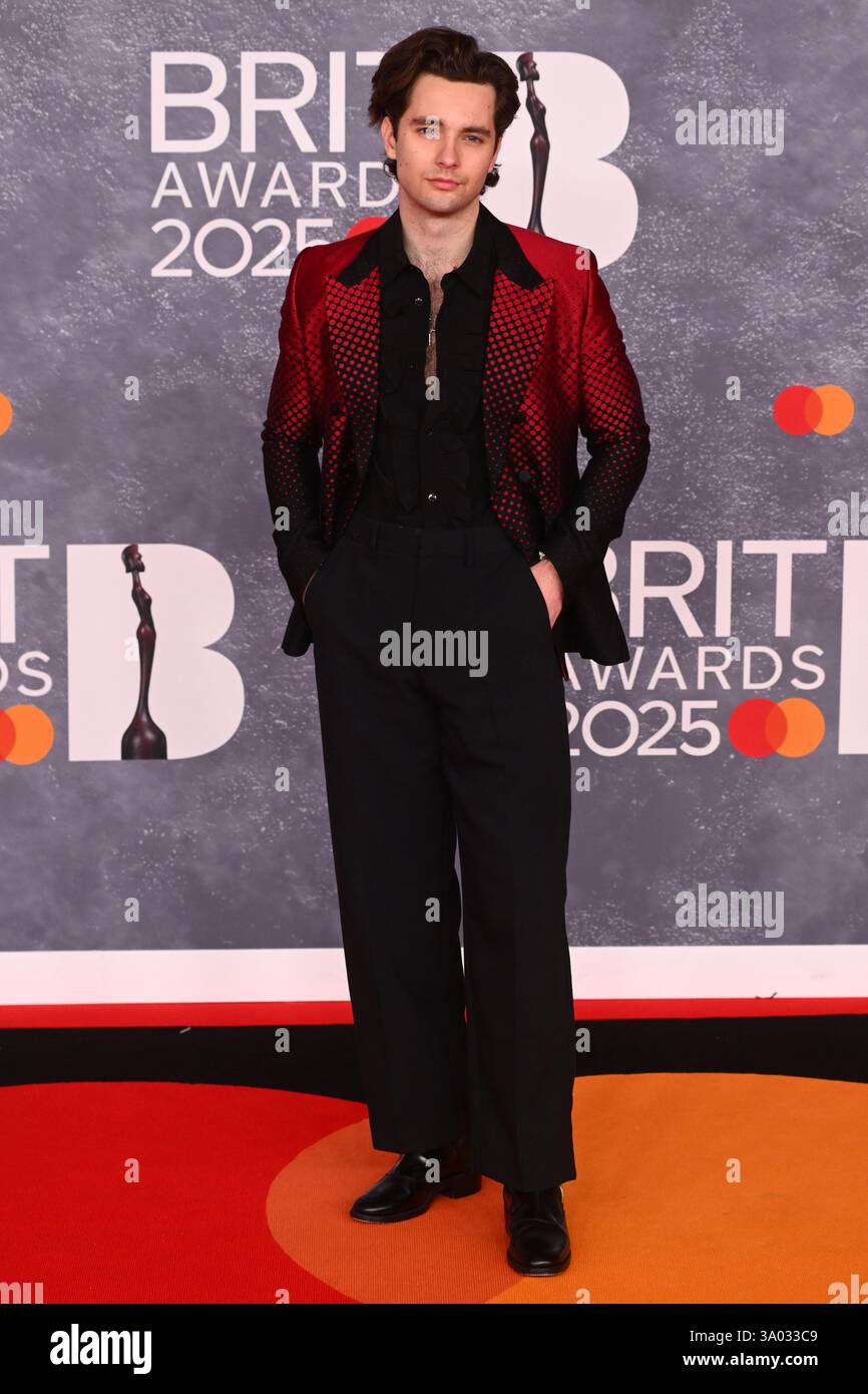 London, UK. 1 March 2025. Eli Lieb arriving for The BRIT Awards 2025 at ...