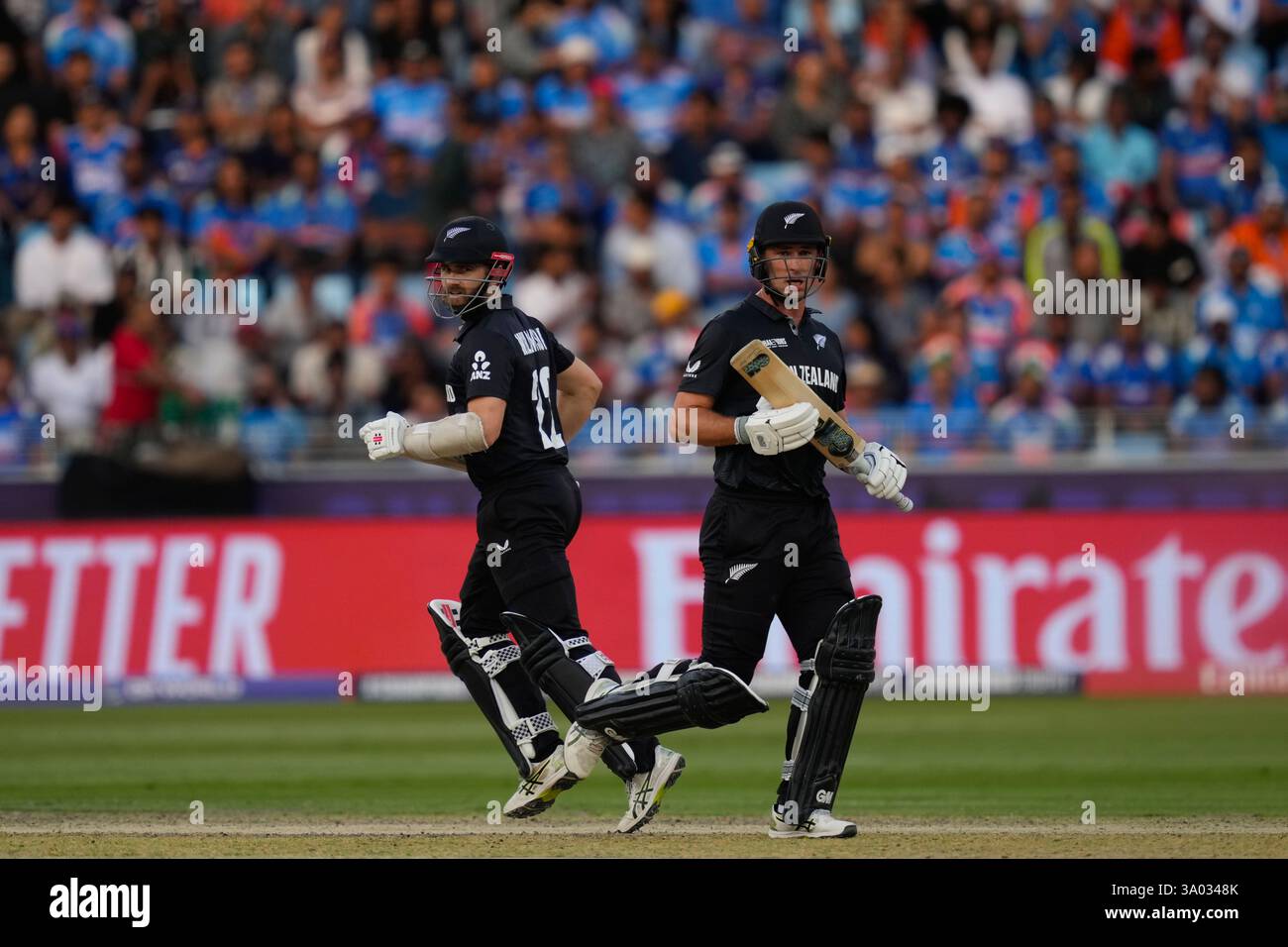 New Zealand's Kane Williamson , left, and his batting partner Will ...