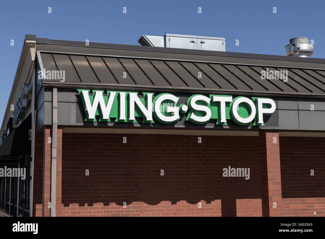 Franklin - February 28, 2025: Wingstop buffalo-style chicken wing ...
