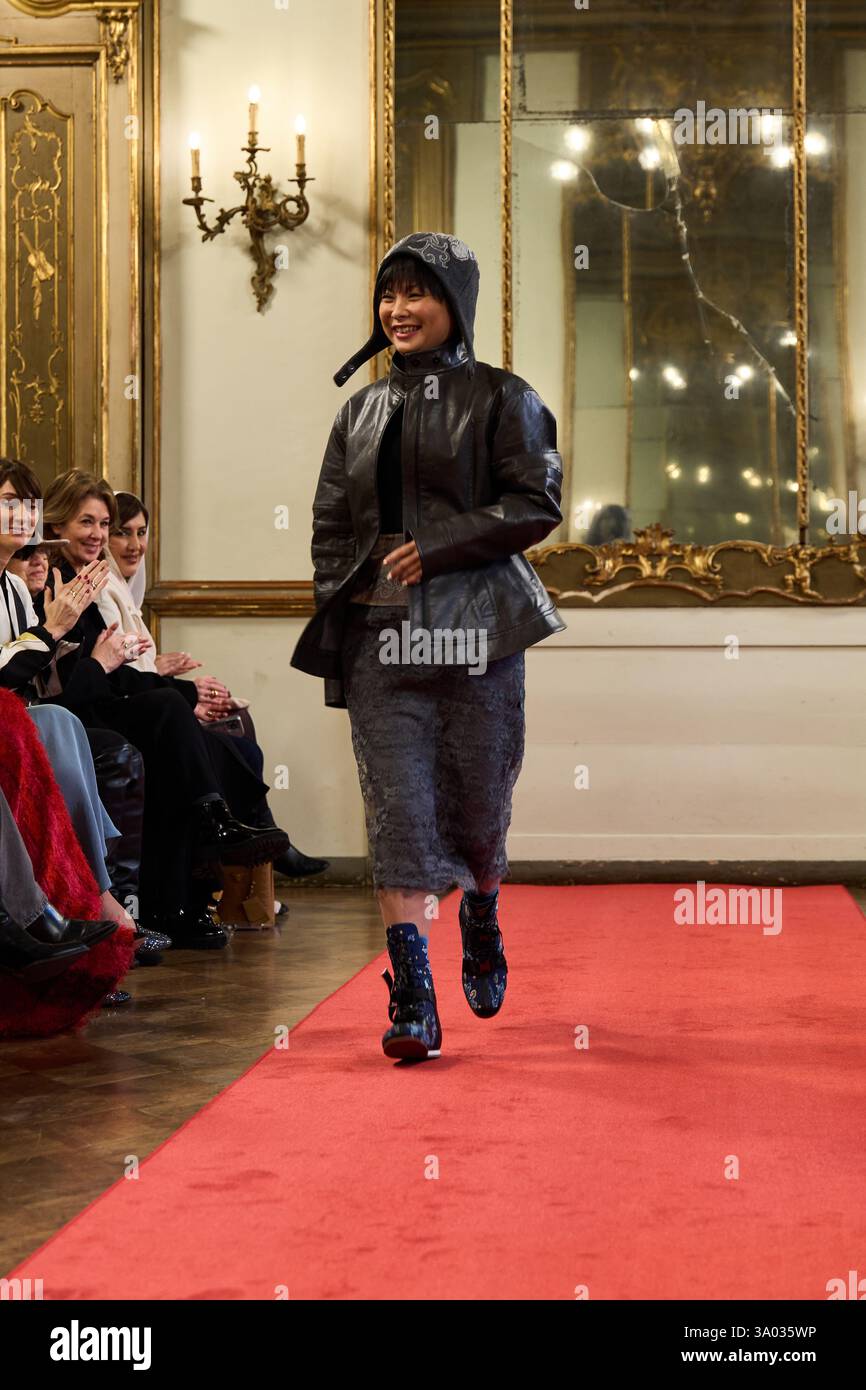 Hui Zhou Zhao Milano Fashion Week - Women F/W 25-26 Hui fashion show ...