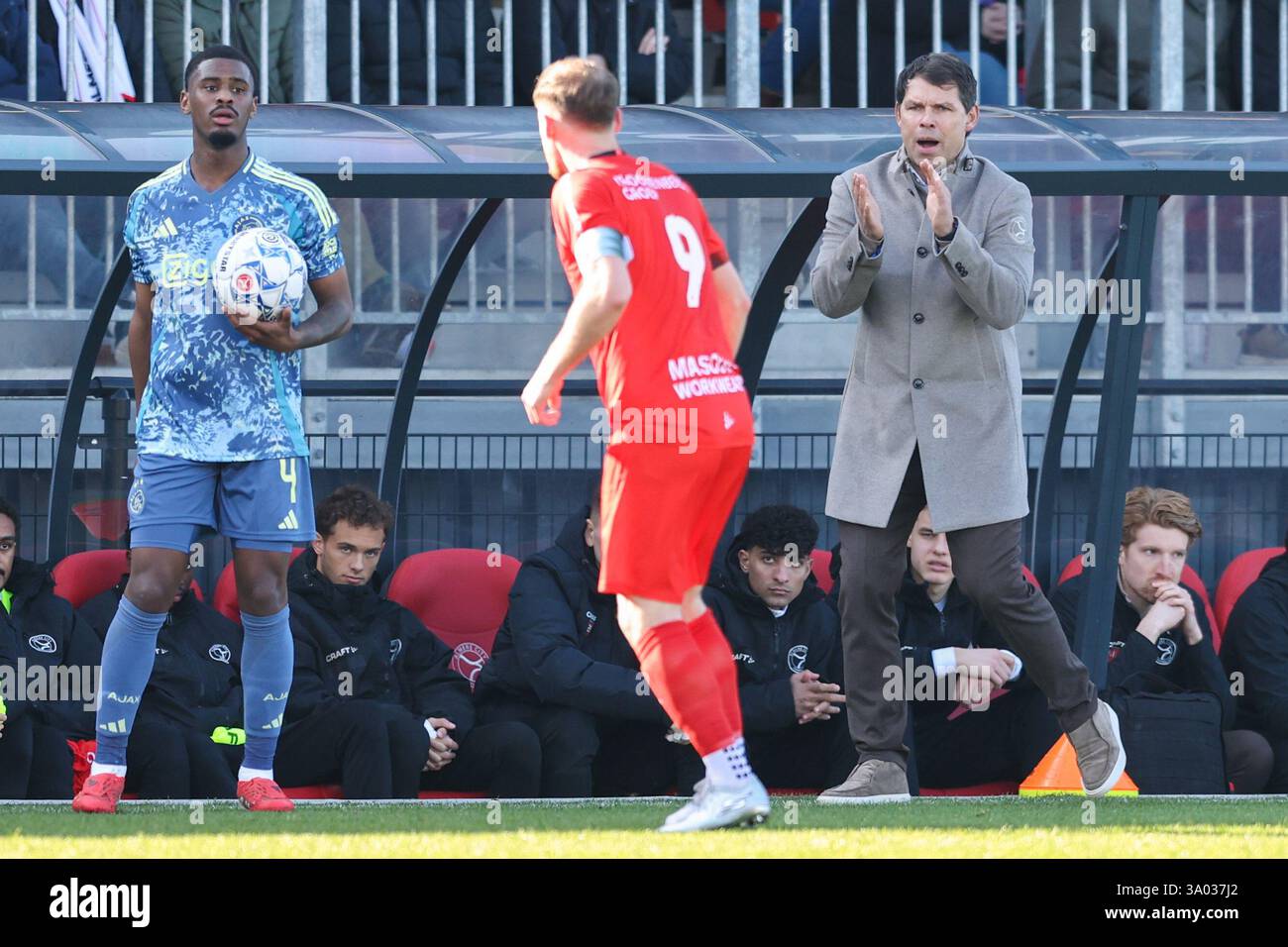 ALMERE, NETHERLANDS - MARCH 2: Coach Jeroen Rijsdijk of Almere City FC ...