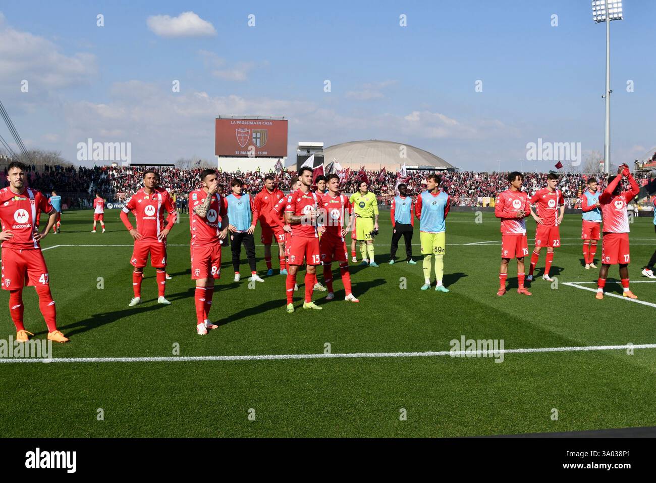 Monza, Italia. 02nd Mar, 2025. AC Monza's players after twenty-seventh ...