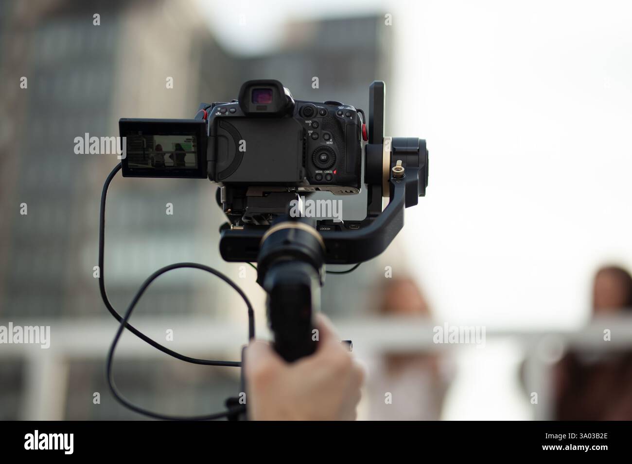 Camera operator moving stabilizer hi-res stock photography and images ...