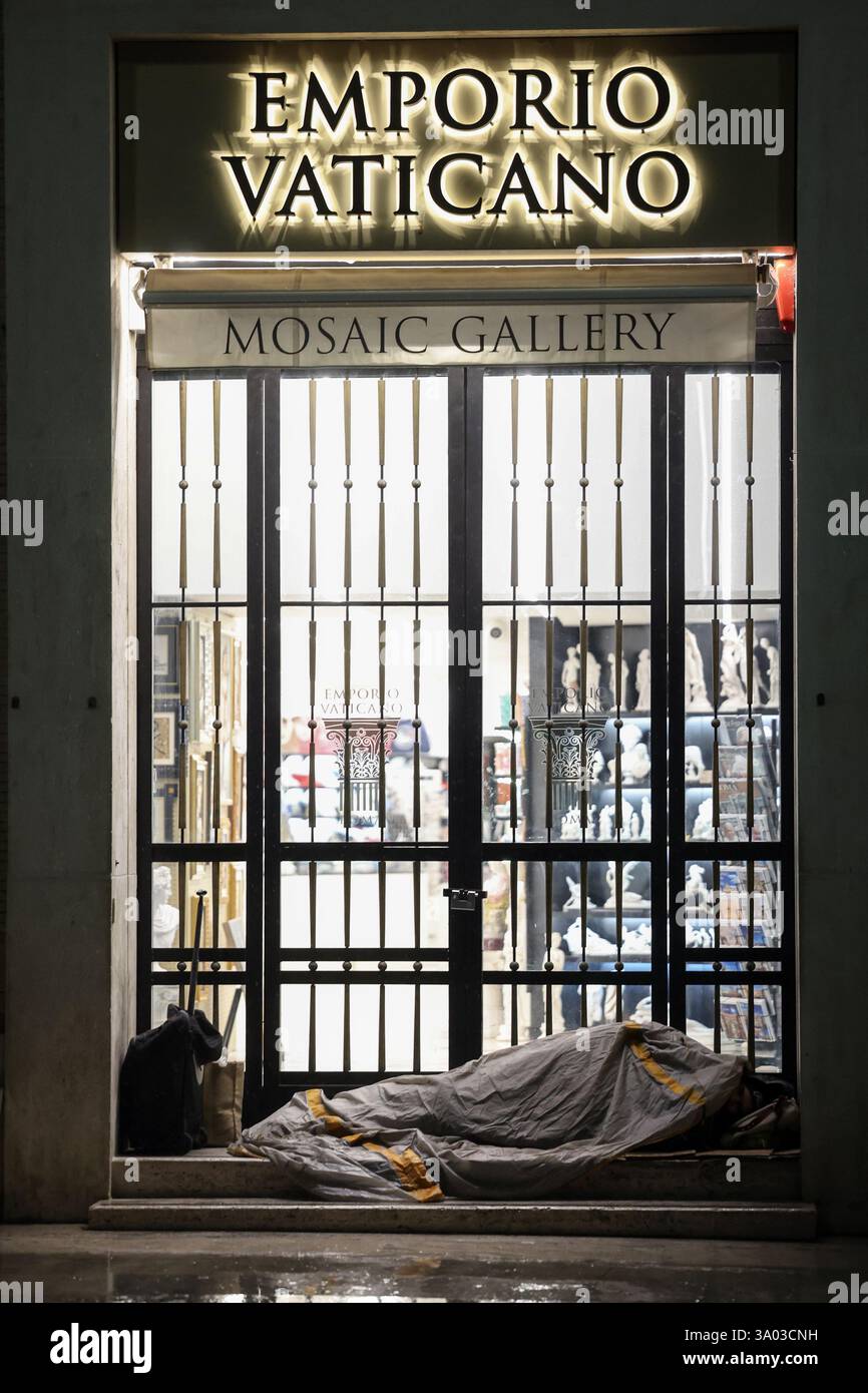 Vatican, Italy. 01st Mar, 2025. Homeless people live and sleep in tents ...