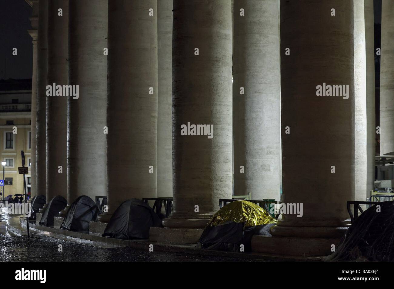 Vatican, Italy. 01st Mar, 2025. The tents of the homeless people seen ...