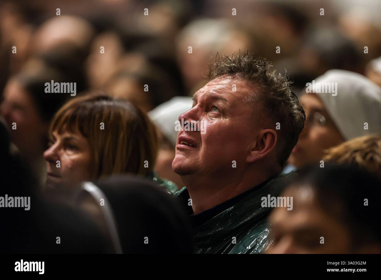 Vatican, Italy. 01st Mar, 2025. A man in tears attends the mass of the ...