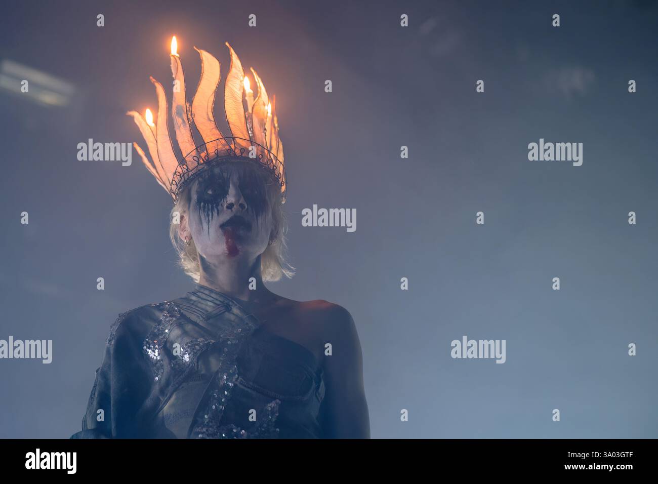 Witch club satan hi-res stock photography and images - Alamy