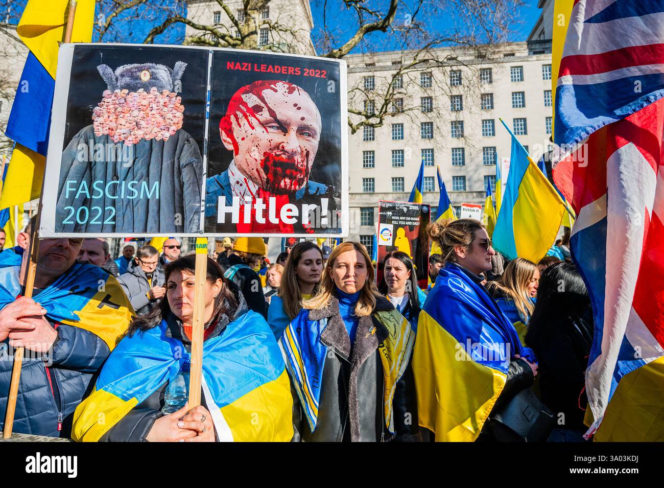 London, UK. 2nd Mar, 2025. Putin portrayed as Hitler - A protest in ...
