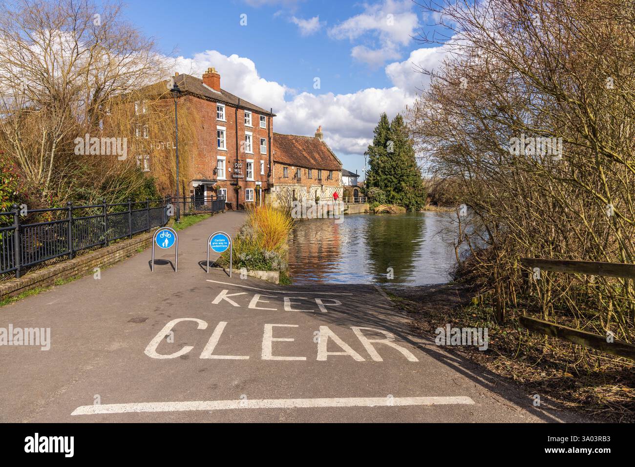 The Old Mill Hotel and restaurant an historic Grade 1 Listed Building ...