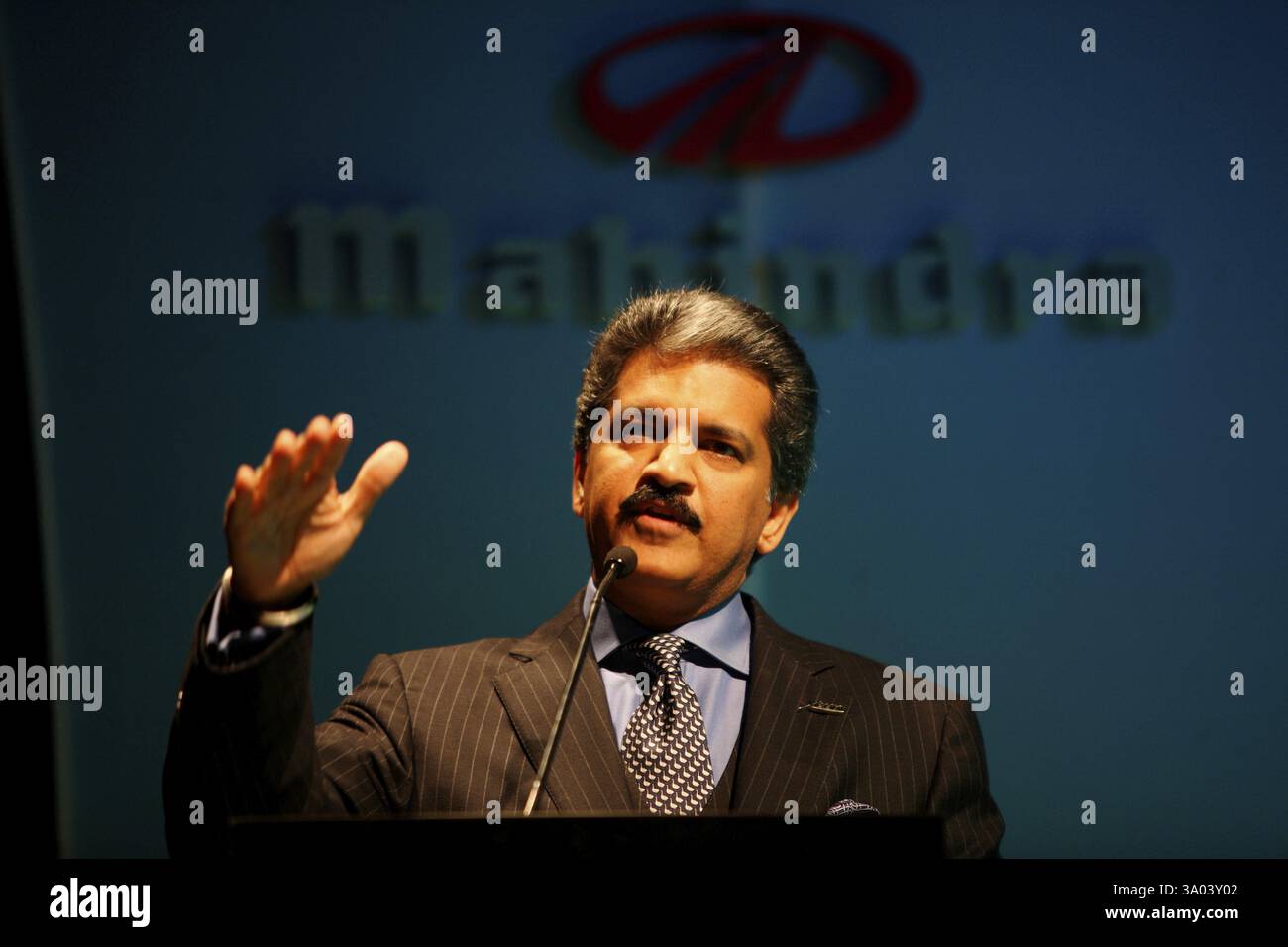 Anand Mahindra vice chairman and managing director of Mahindra ...