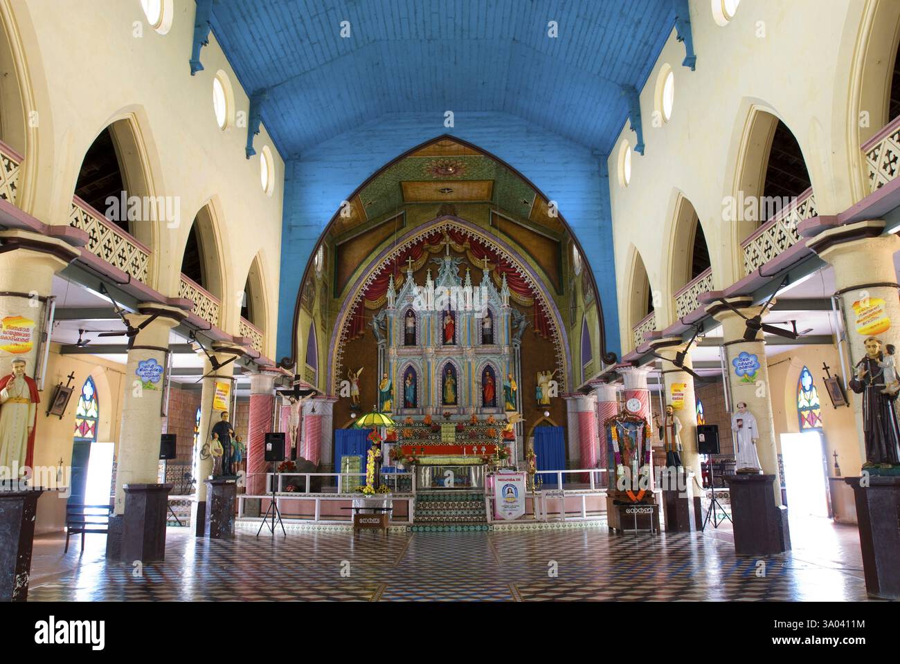 Interior of St. Thomas Forane church in North Paravur, Kerala, India ...