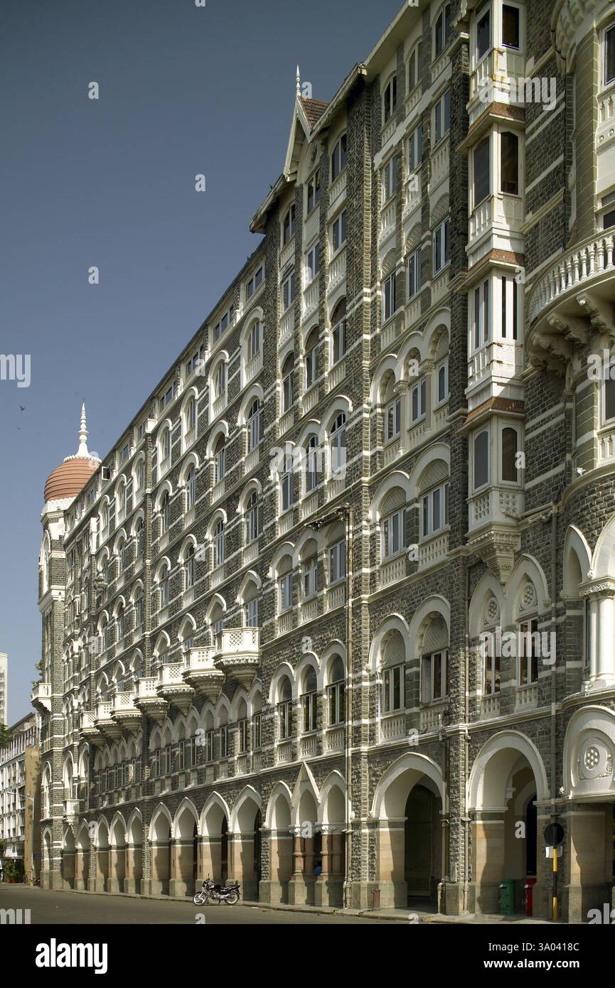 The Taj Mahal Hotel, Bombay Mumbai, Maharashtra, India, Asia Stock Photo - Alamy