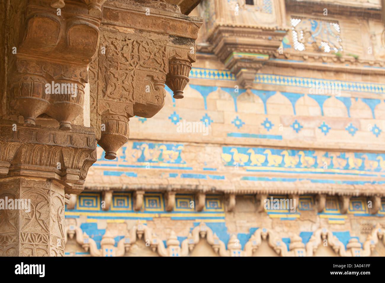 Gwalior , Madhya Pradesh, India 8-10-2022: Gwalior Fort, massive wall ...