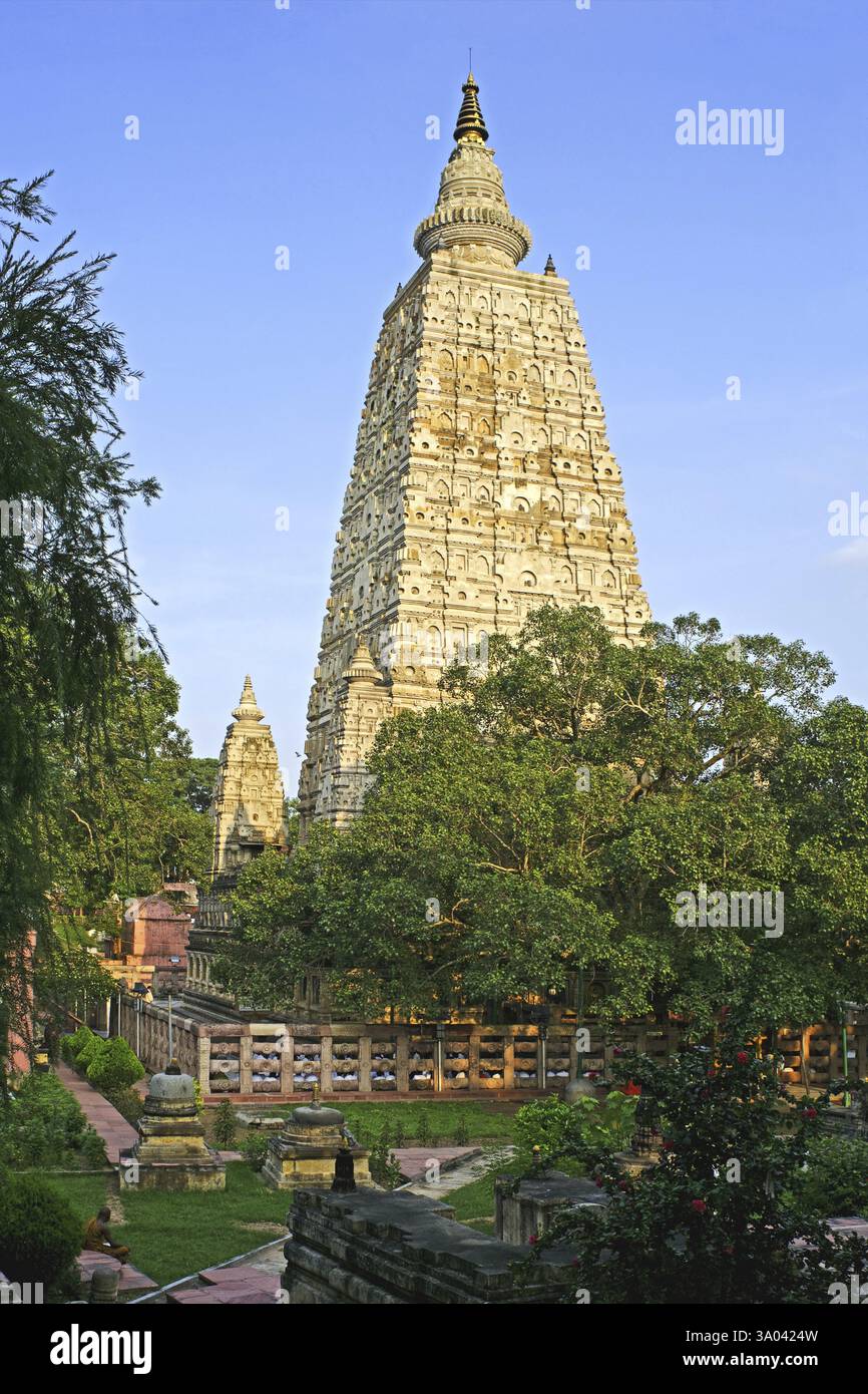 UNESCO World heritage Mahabodhi temple, Bodhgaya, Bihar, India, Asia ...