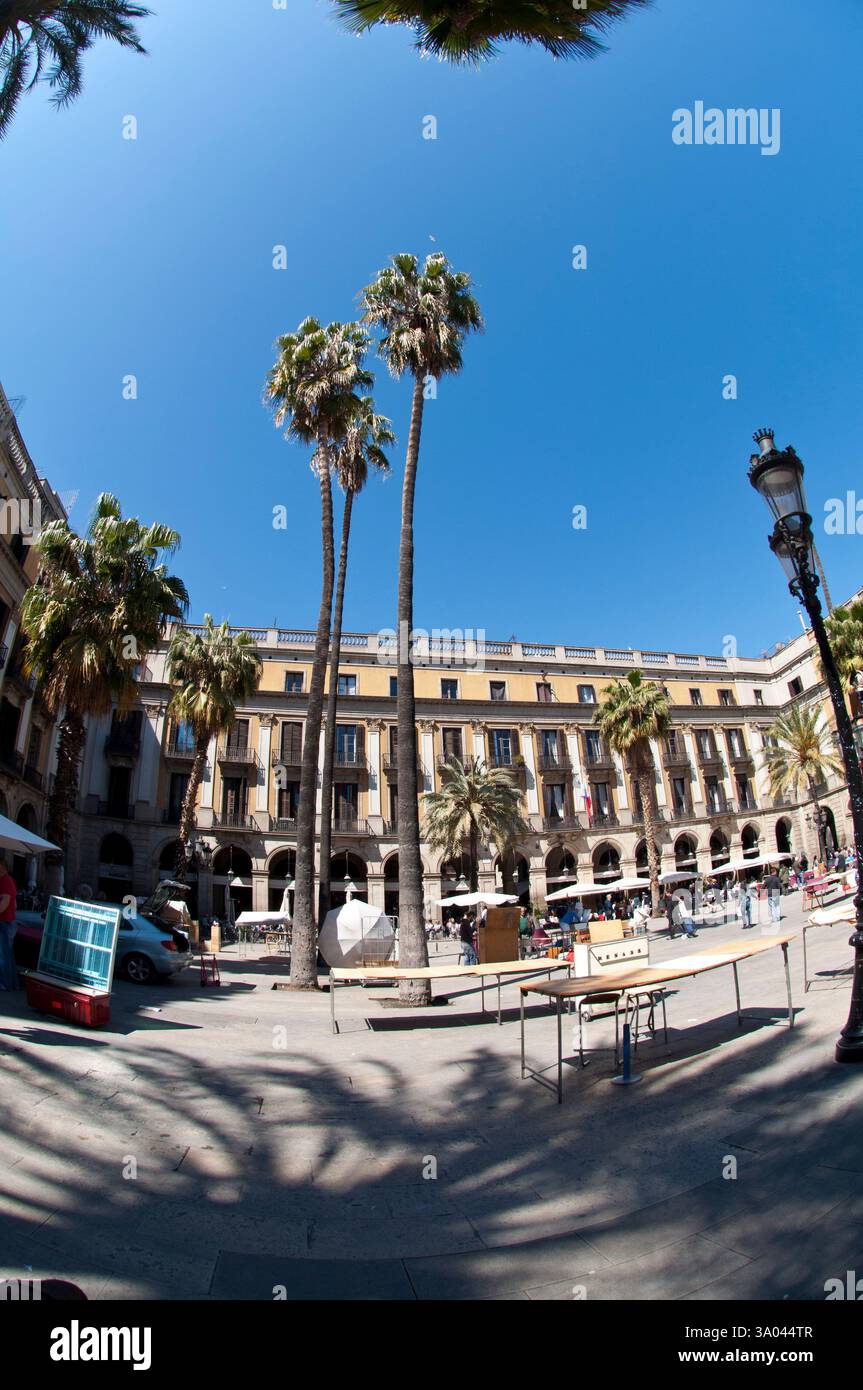 Plaza Real designed by Francesc Daniel Molina celebrates a monthly ...