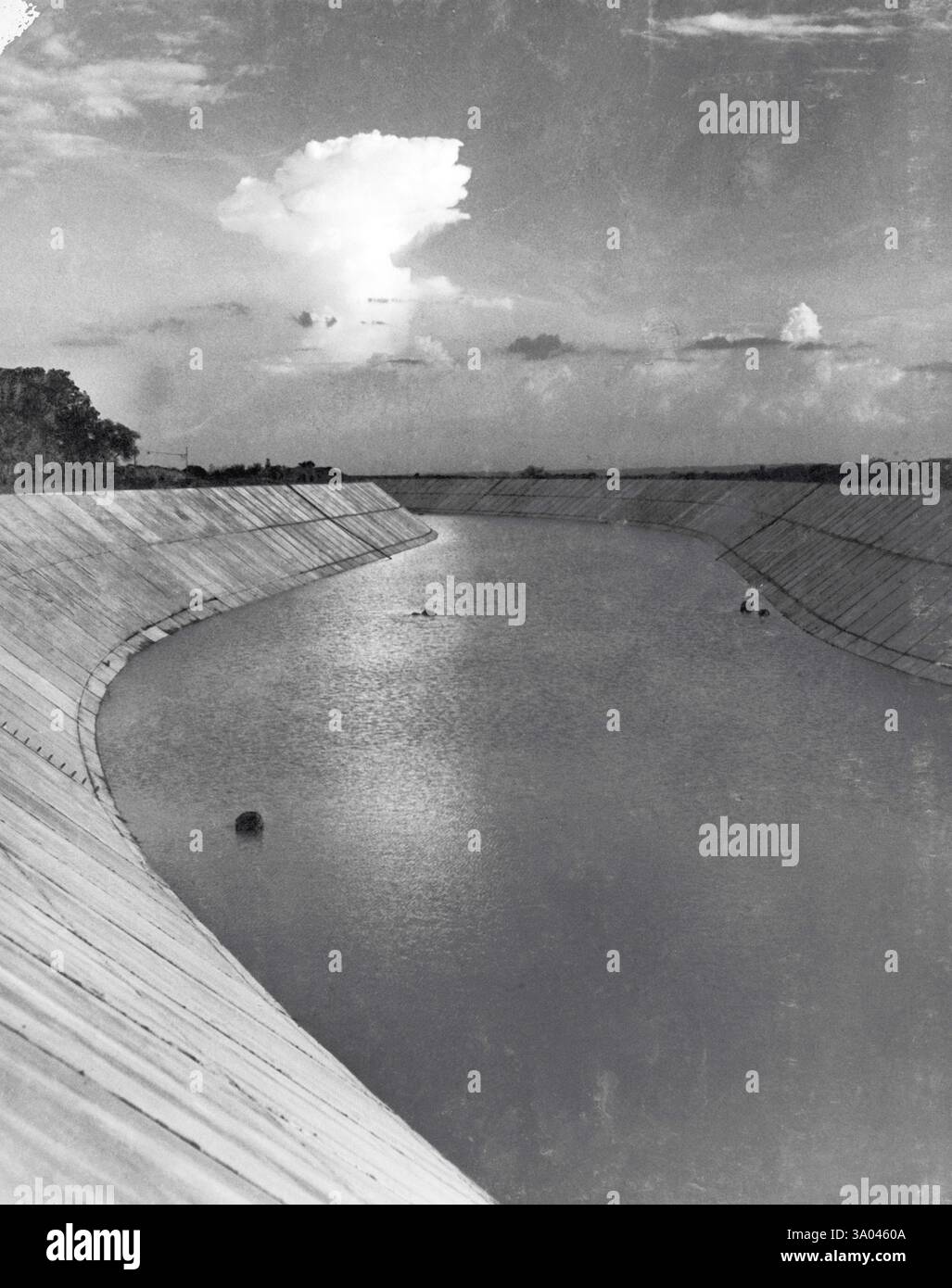 Bhakra Nangal canal at Bilaspur, Himanchal Pradesh, India 1940' Stock ...