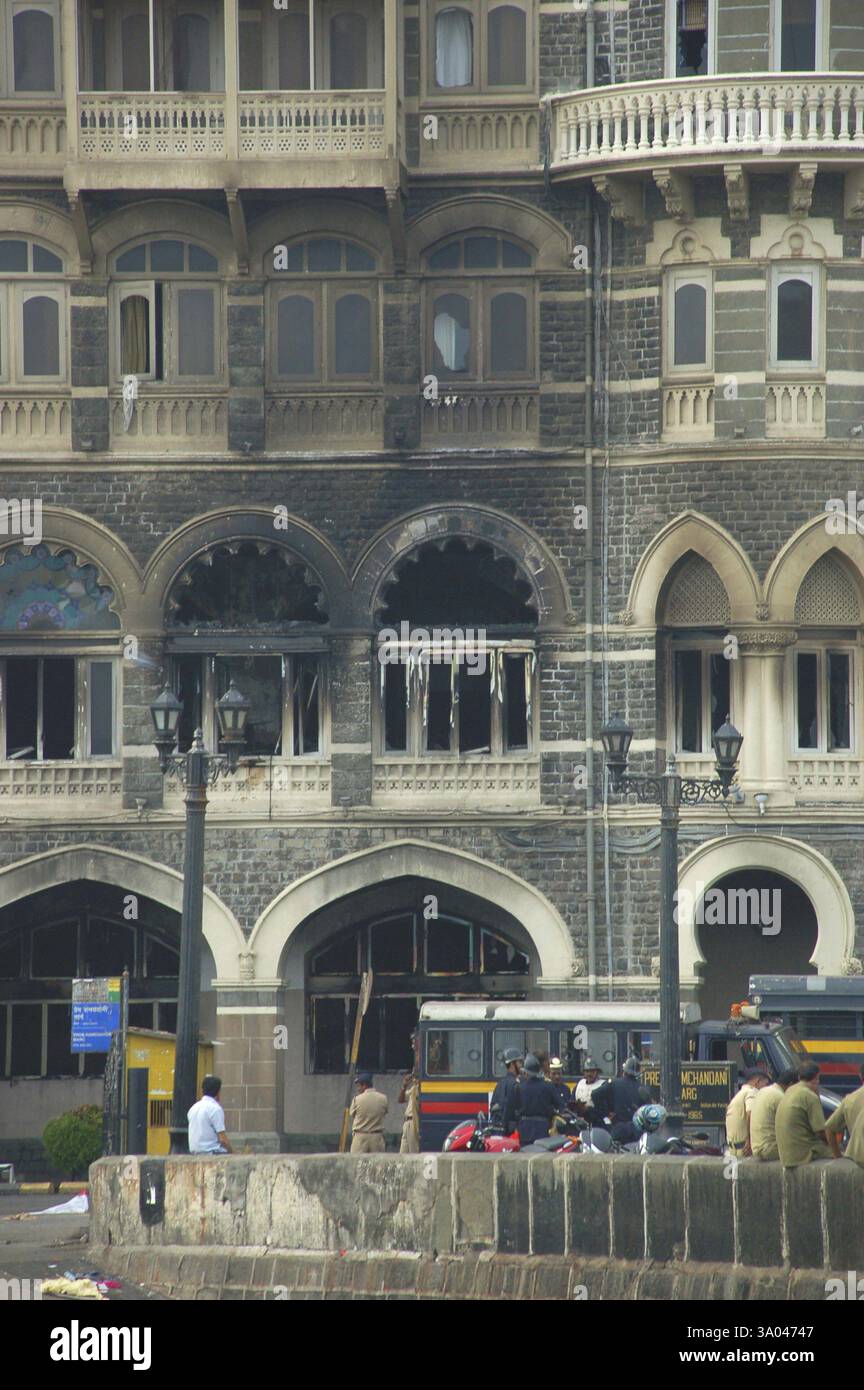 Burn window of taj mahal hotel after terrorist attack by deccan ...