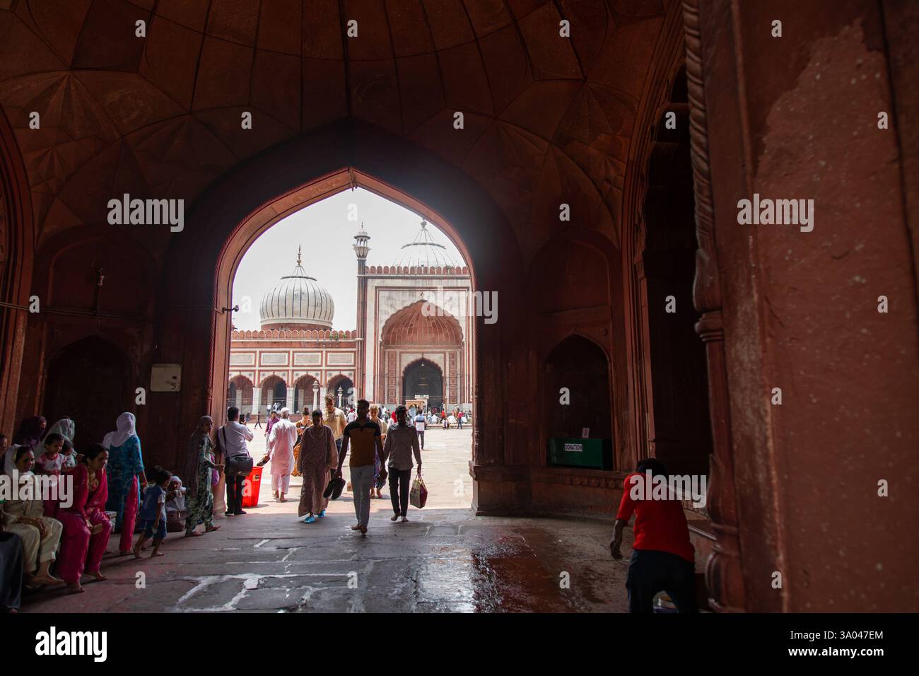 Delhi, India 8-12-2022: Jama Masjid, grand mosque, Mughal architecture ...