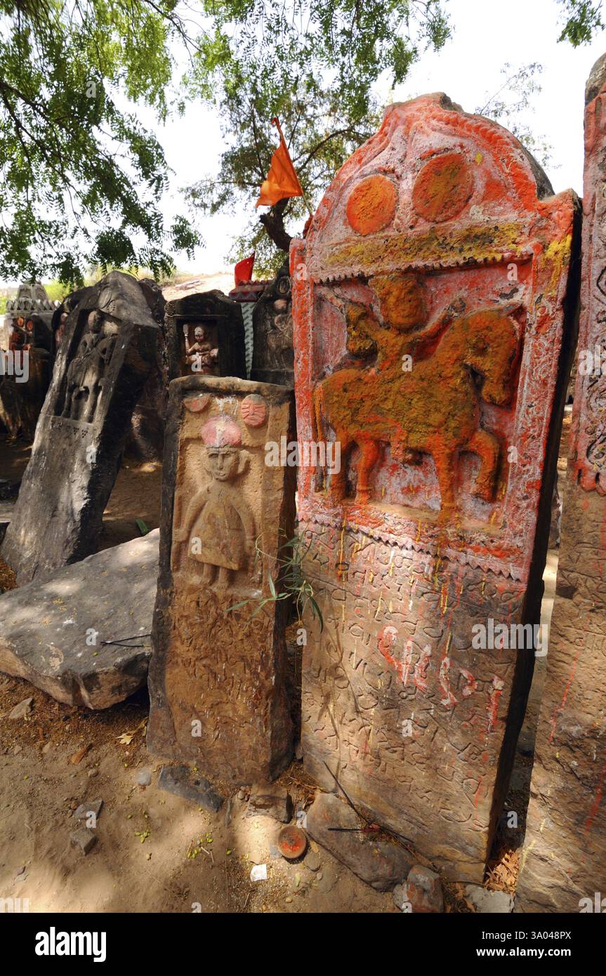 Hindu religious tomb stone cenotaph in memory of brave king or soldier ...