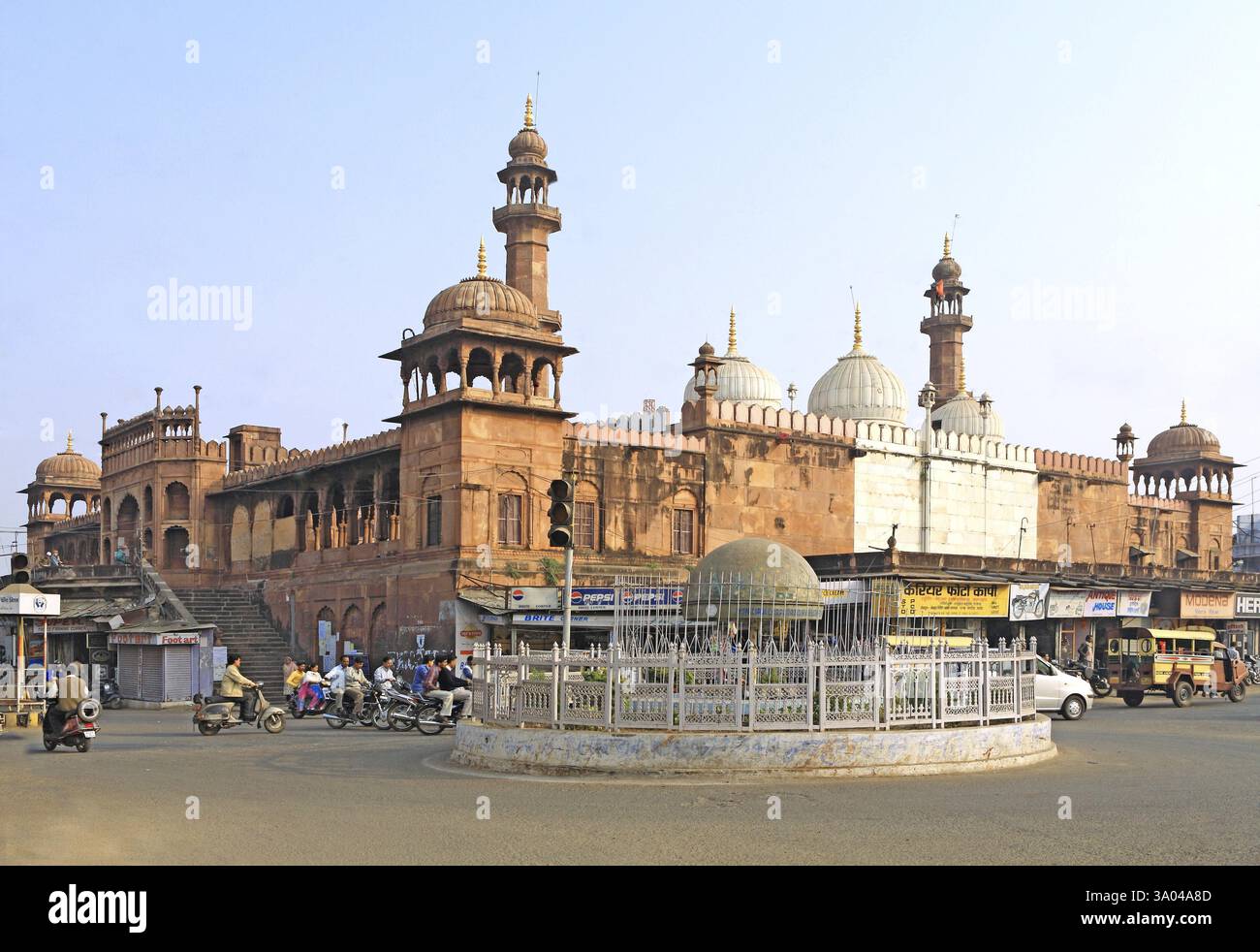The Moti Masjid also known as Pearl mosque built in 1860 by Sikander ...