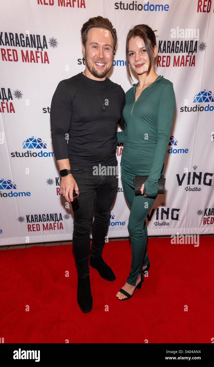 Los Angeles, USA. 01st Mar, 2025. Actor Michael Ark with wife attends ...