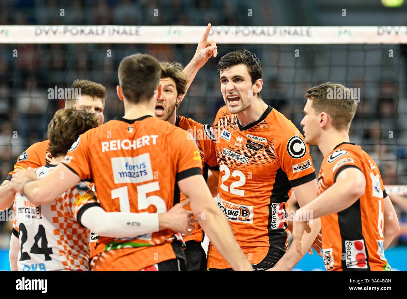 02 March 2025, Baden-Württemberg, Mannheim: Volleyball, men: DVV Cup ...