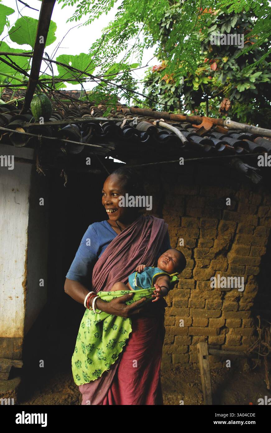 Ho tribes mother with baby, Chakradharpur, Jharkhand, India NO MR Stock ...