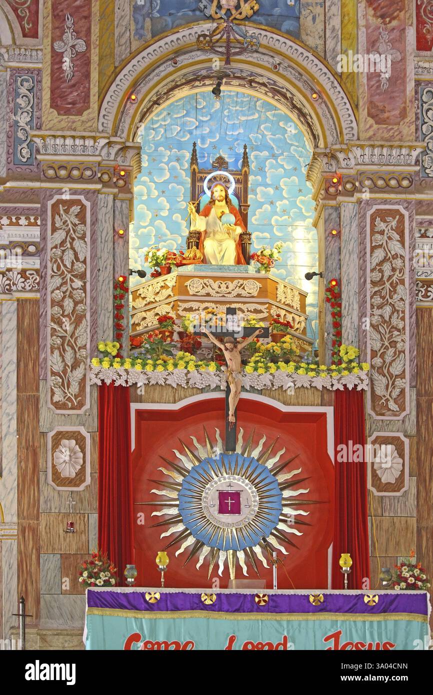 Inside view of santa cruz catholic cathedral, Cochin Kochi, Kerala ...