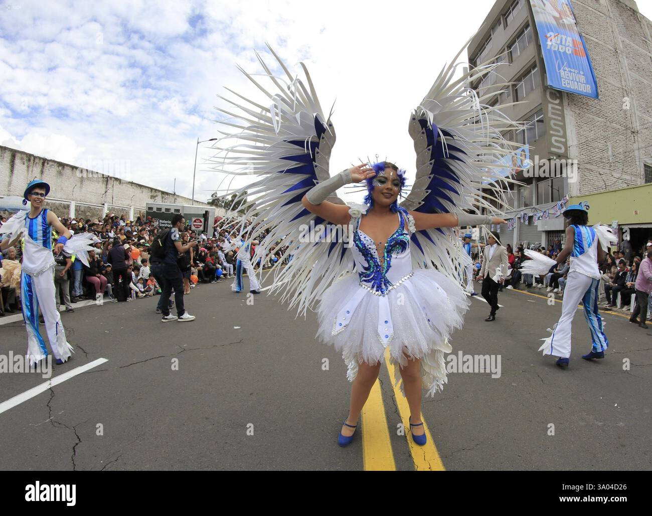 AMB FIESTA FRUIT AND FLOWERS Ambato, Sunday, March 02, 2025 With ...