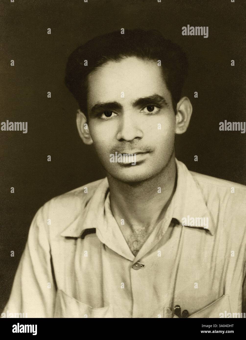Old studio photograph of Arvind Dave MR#767 1946 Stock Photo - Alamy