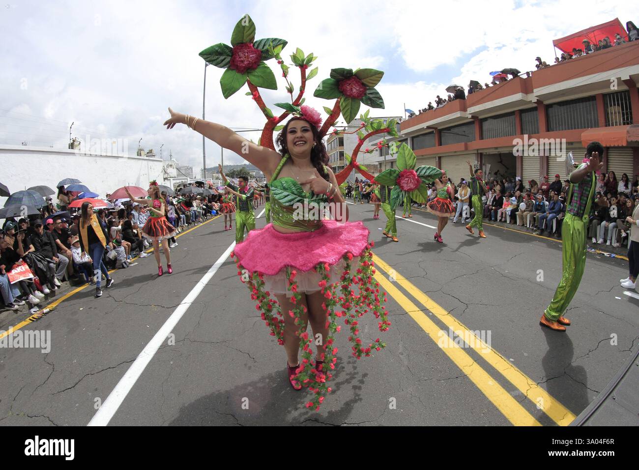 AMB FIESTA FRUIT AND FLOWERS Ambato, Sunday, March 02, 2025 With ...