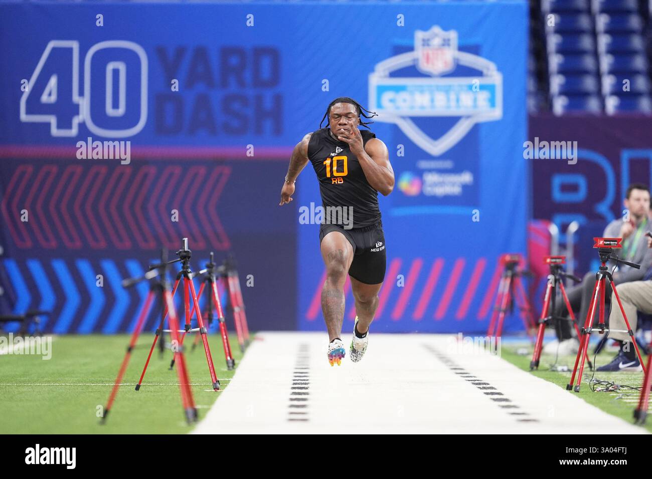 Central Florida running back RJ Harvey runs the 40-yard dash at the NFL ...