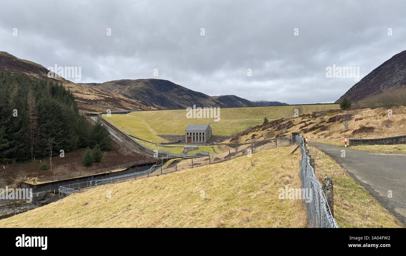 Glen Turret Dam, hydro electric water management in the Scottish ...