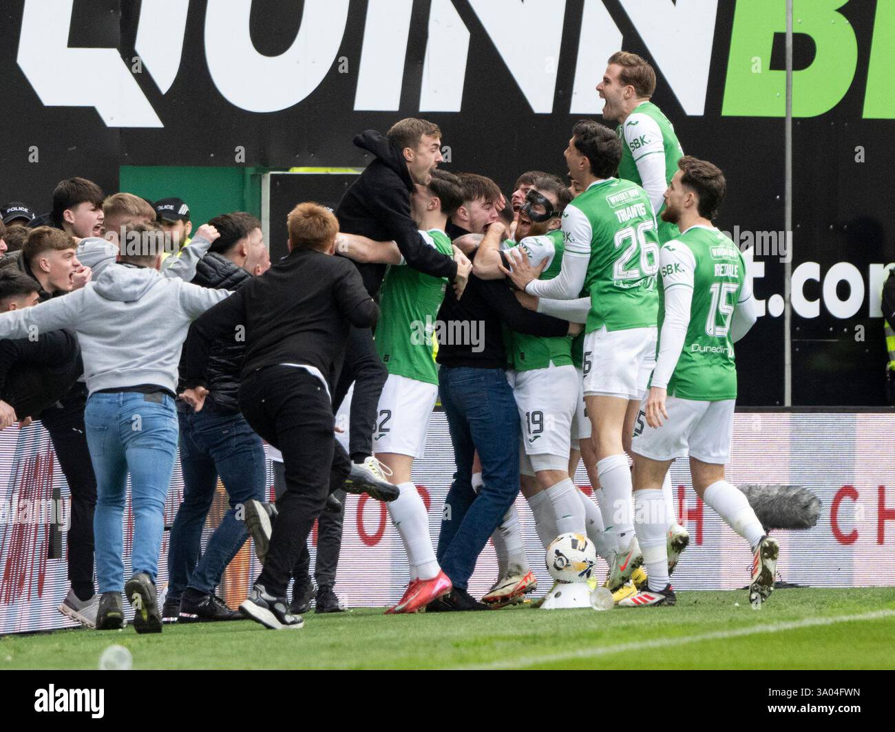 Edinburgh, UK. 02nd Mar, 2025. Scottish Premiership - Hibernian FC v ...