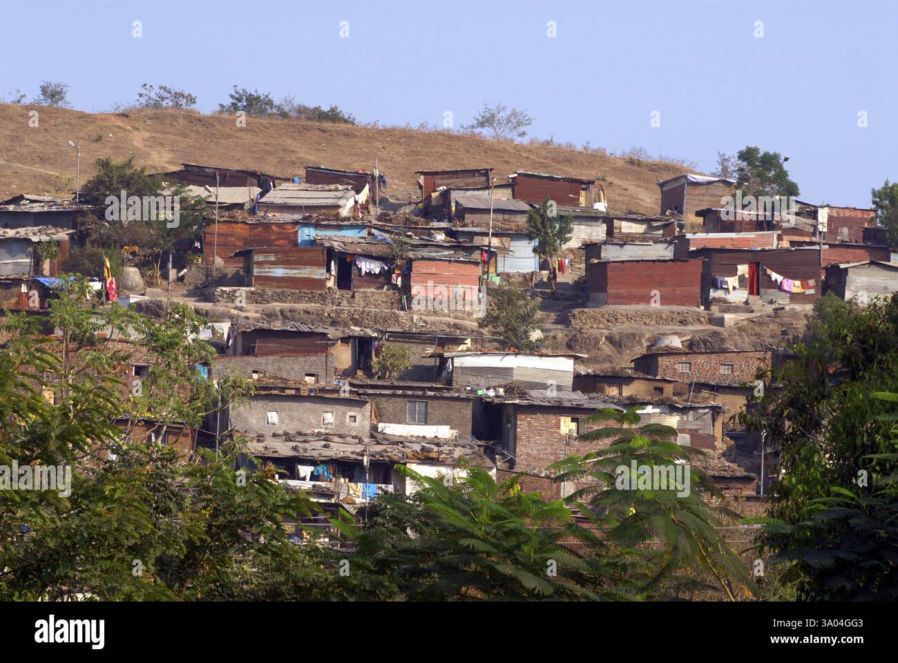 Slum over Parvati hill, Pune, Maharashtra, India, Asia Stock Photo - Alamy