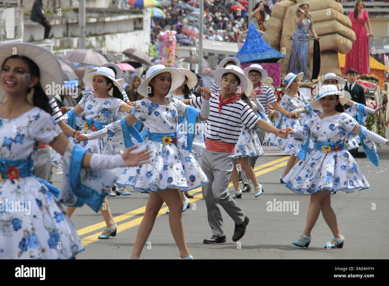 AMB FIESTA FRUIT AND FLOWERS Ambato, Sunday, March 02, 2025 With ...