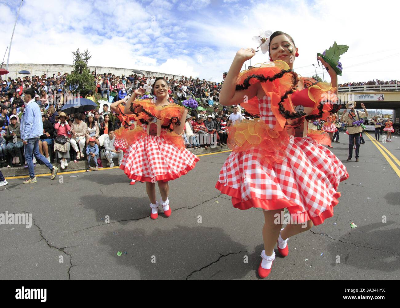 AMB FIESTA FRUIT AND FLOWERS Ambato, Sunday, March 02, 2025 With ...