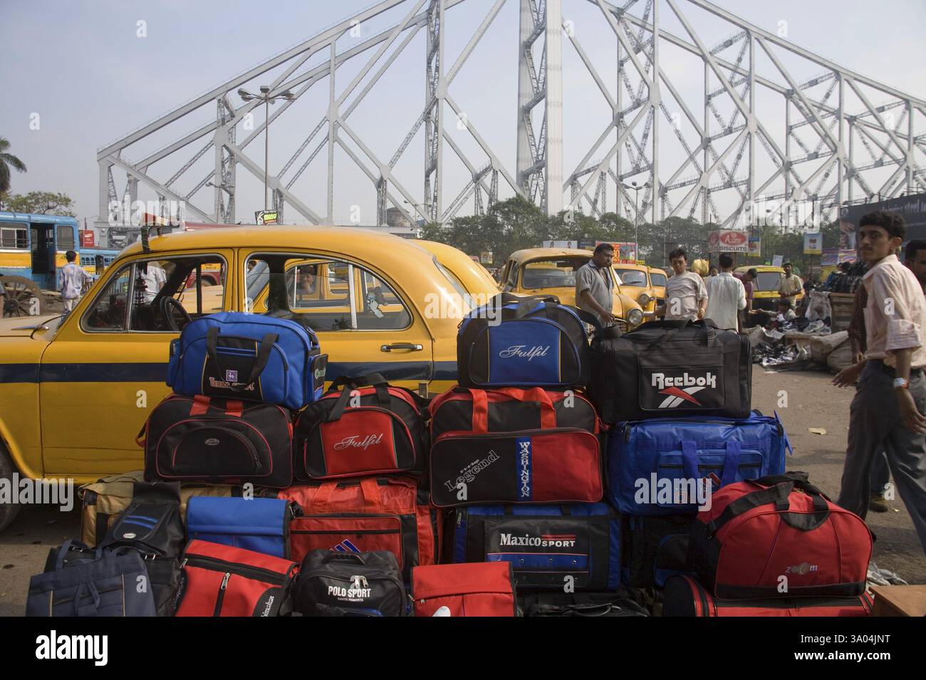 Street Scene, View of Howrah Bridge now Rabindra Setu over River ...