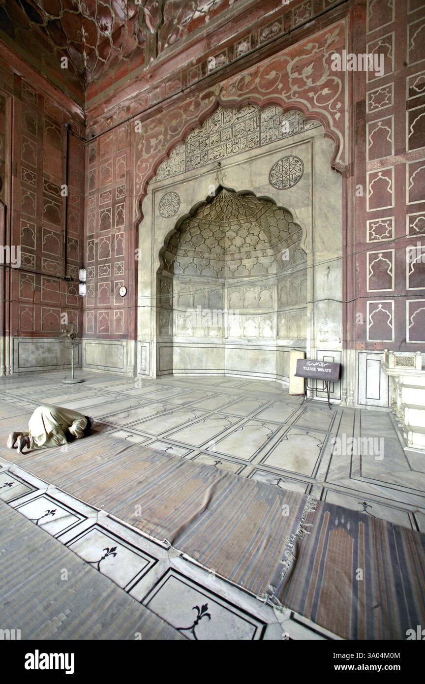 Muslim prayer Namaz at Jama Masjid, Old Delhi, India, Asia Stock Photo ...