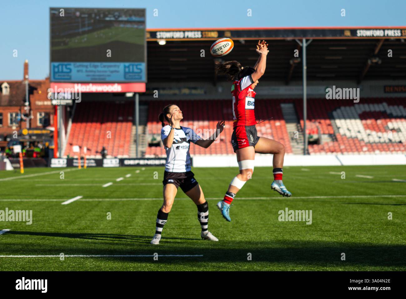 Gloucester, UK, 2nd March 2025 Gloucester-Hartpury 11 Pip Hendy battles ...