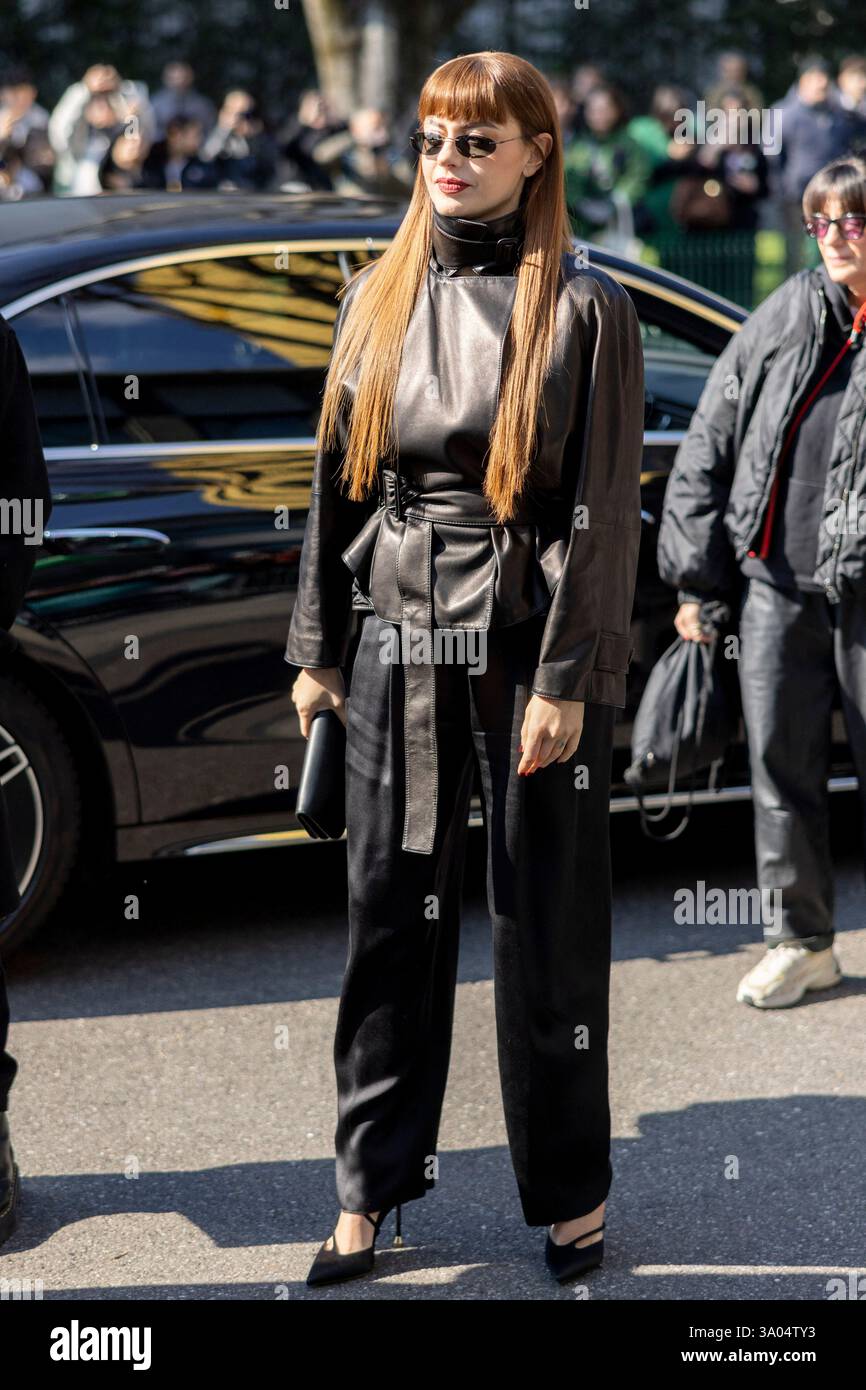 Annalisa arrives to Giorgio Armani fashion show during the Milan ...
