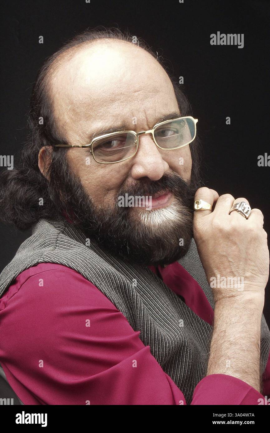 Renowned marathi dramatist Mr. mohan wagh, India NOMR Stock Photo - Alamy