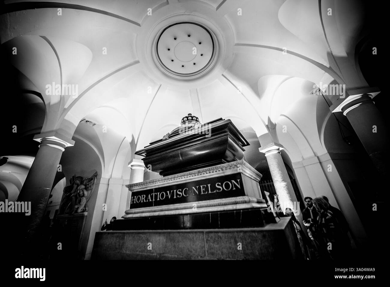Nelsons Tomb - St Pauls Cathedral Stock Photo - Alamy
