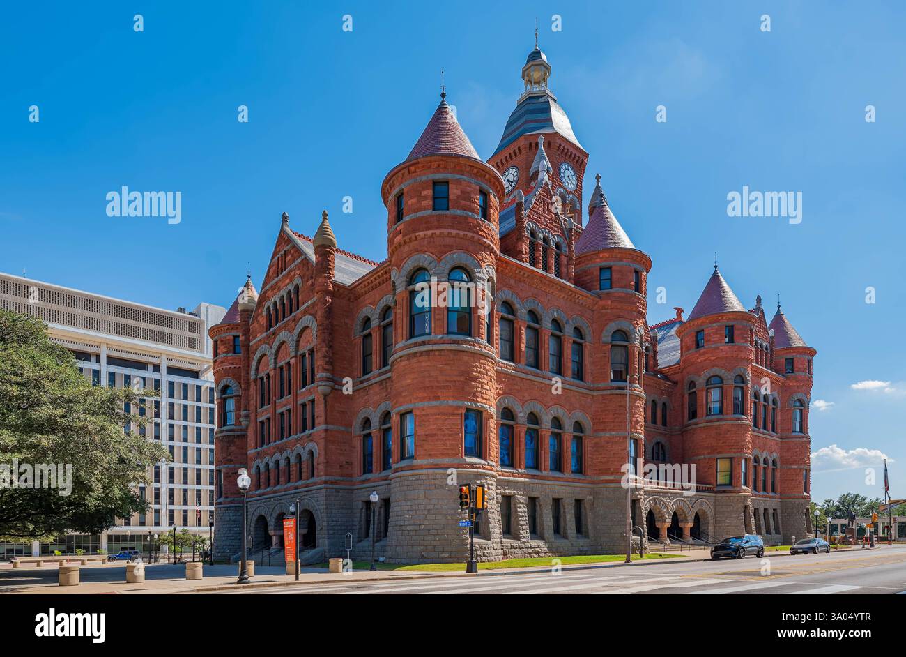 Sunny exterior view of The Old Red Courthouse at Dallas, Texas Stock ...