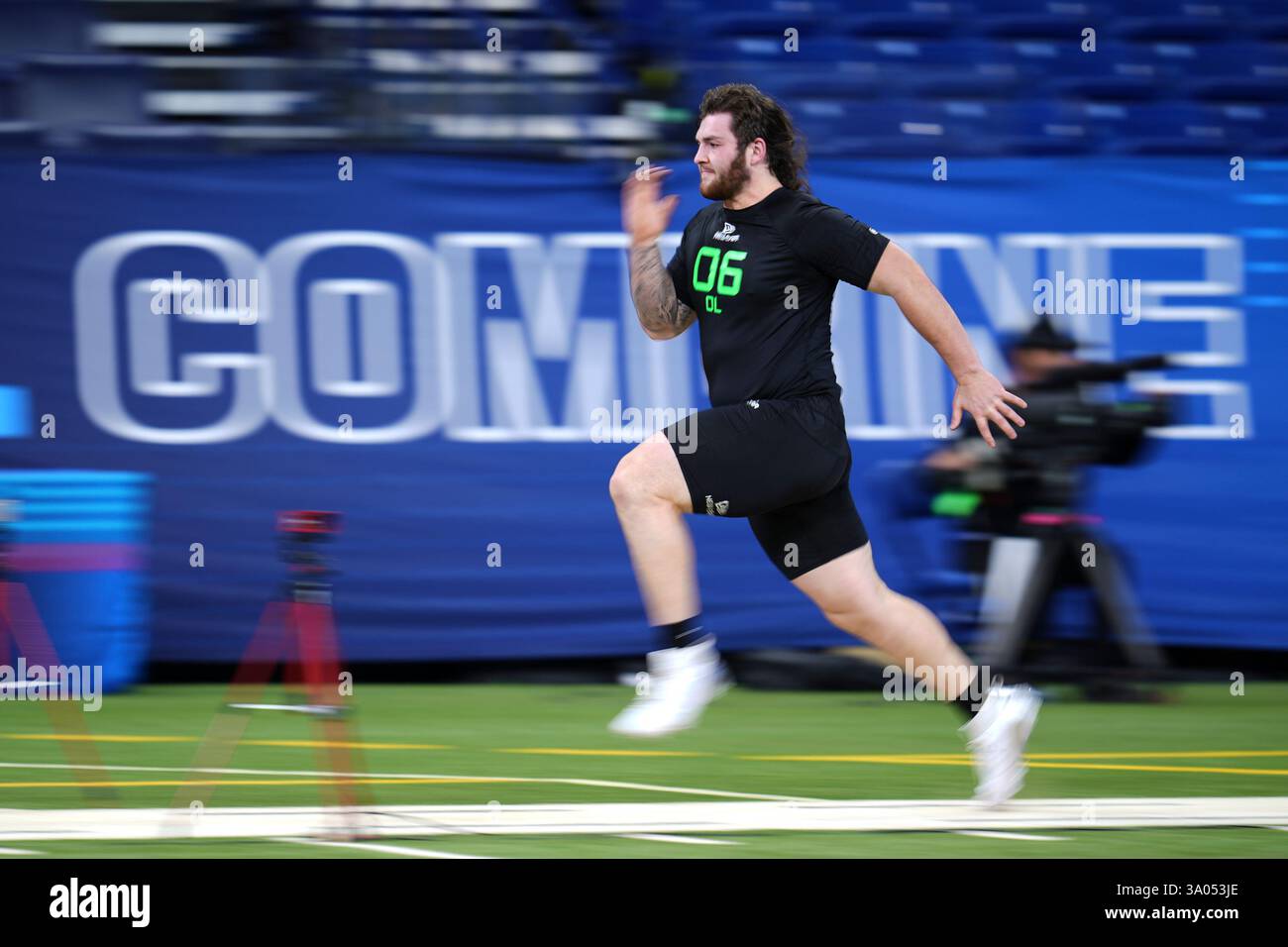 Iowa offensive lineman Connor Colby runs the 40-yard dash at the NFL ...