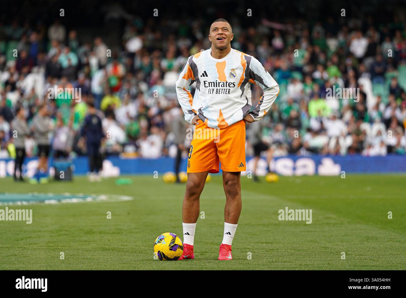 Mbappe real madrid 2025 hi-res stock photography and images - Alamy