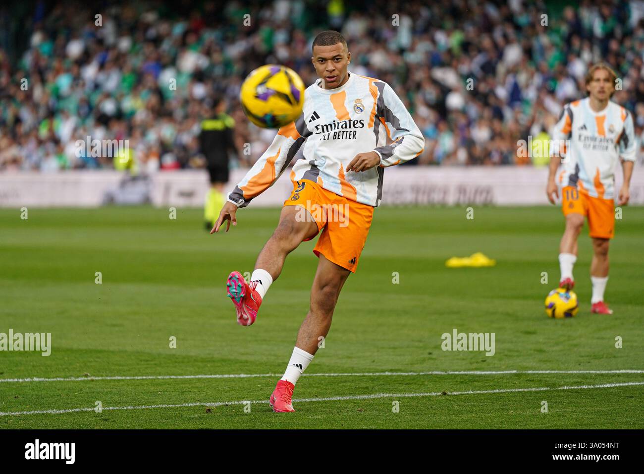 Mbappe 2025 real madrid hi-res stock photography and images - Alamy