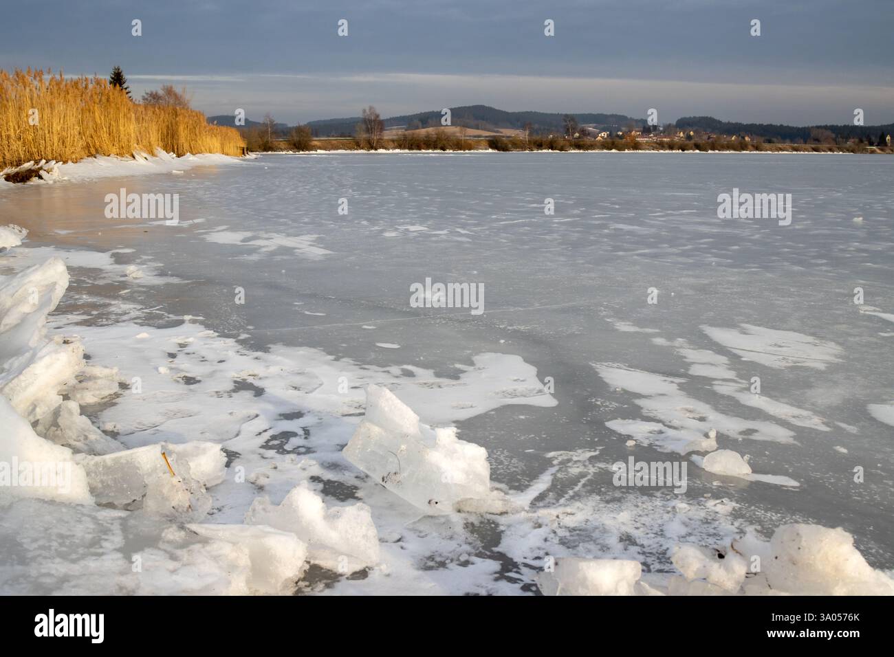 Pond (dam) Lipno, when its frozen and its too small for the ice, which ...